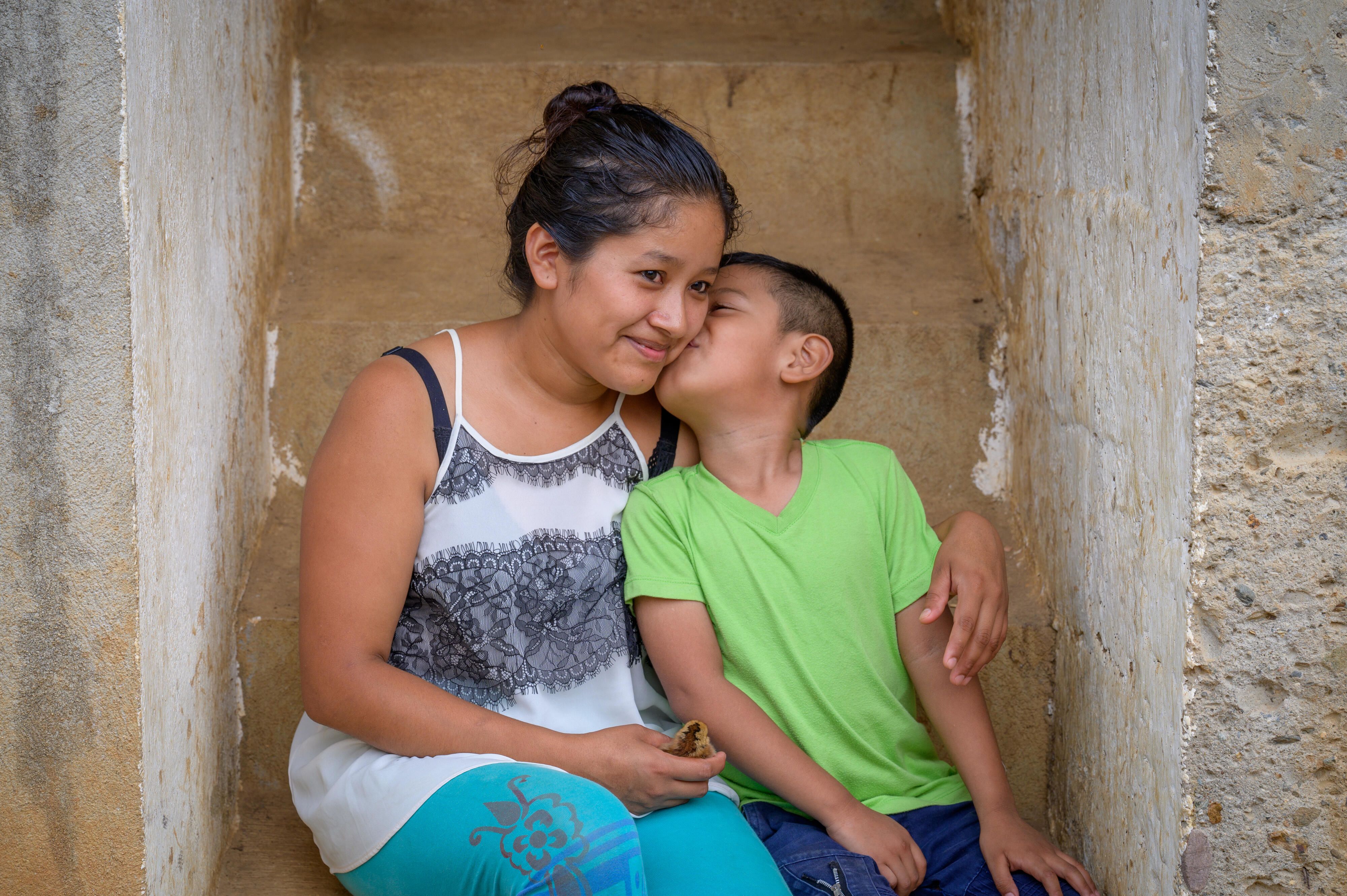 A winning smile for chickens | World Vision